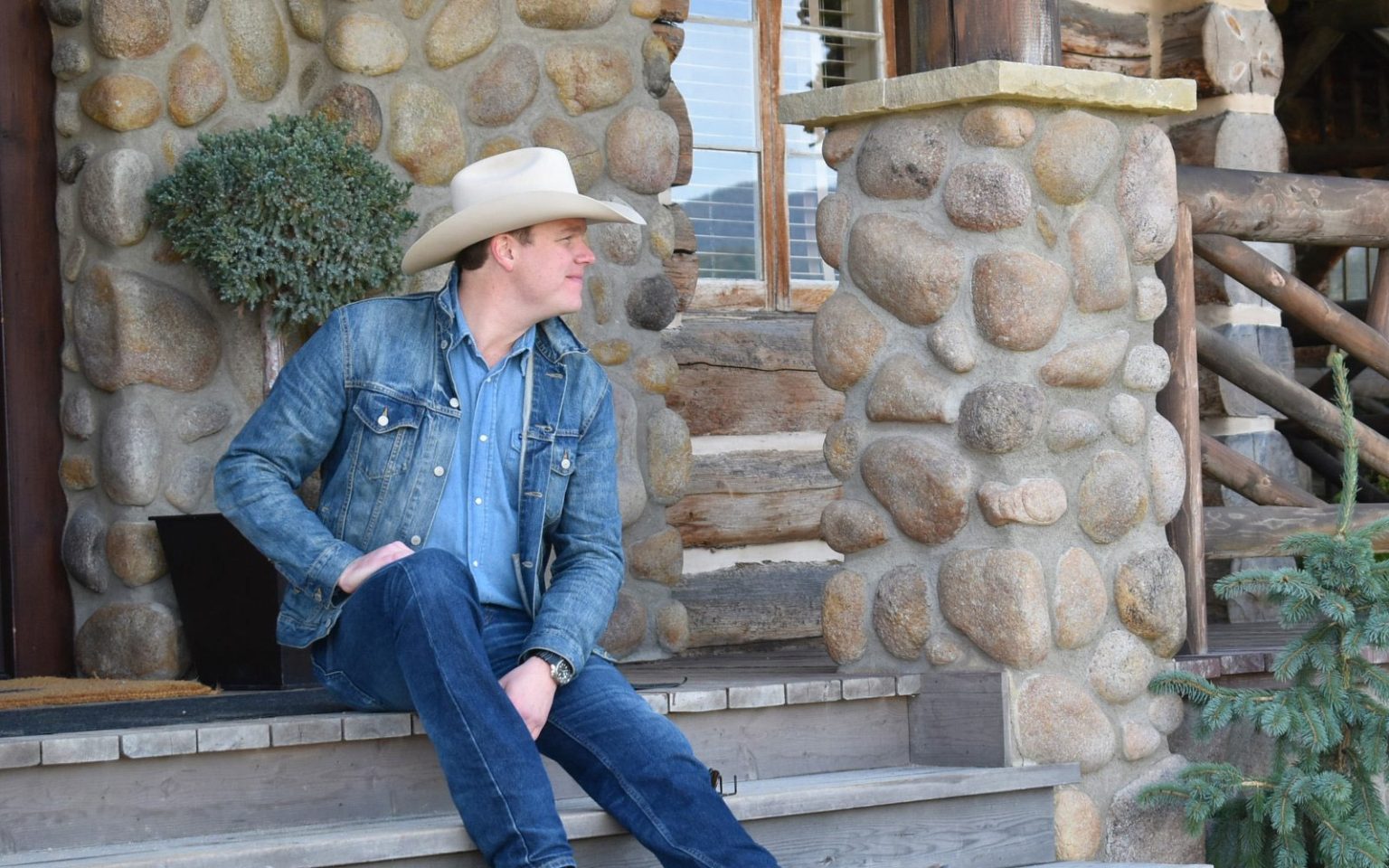 East Tennessee's Own WDVX — Listen